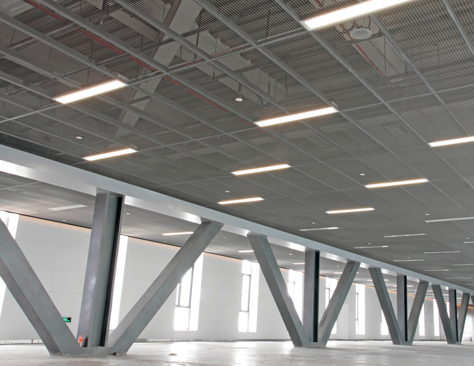 Innovative Design Strategies for Incorporating Mesh Ceiling Panels in ...