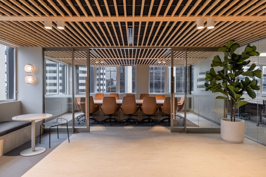 Metal Sandwich Panel Vs Composite Panels: Choosing the Best Option