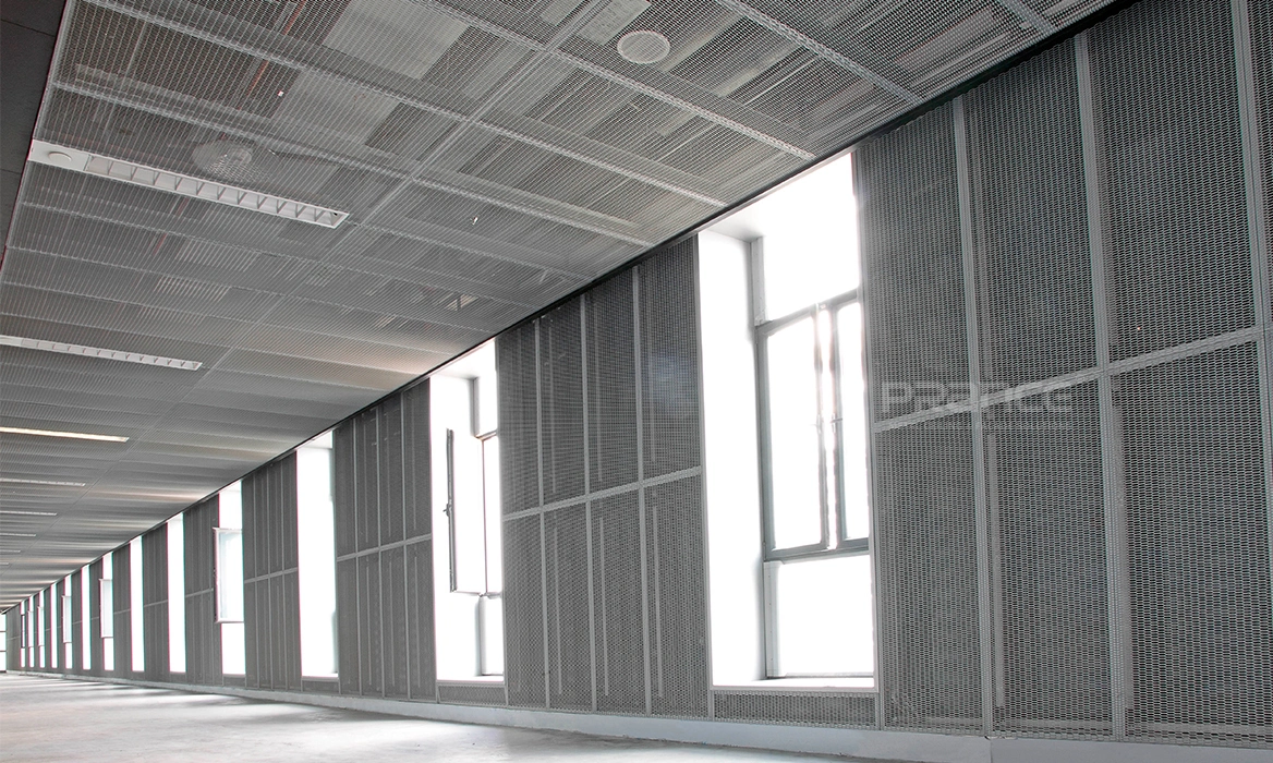 Material Selection Logic Behind Aluminum Mesh Ceilings in High ...