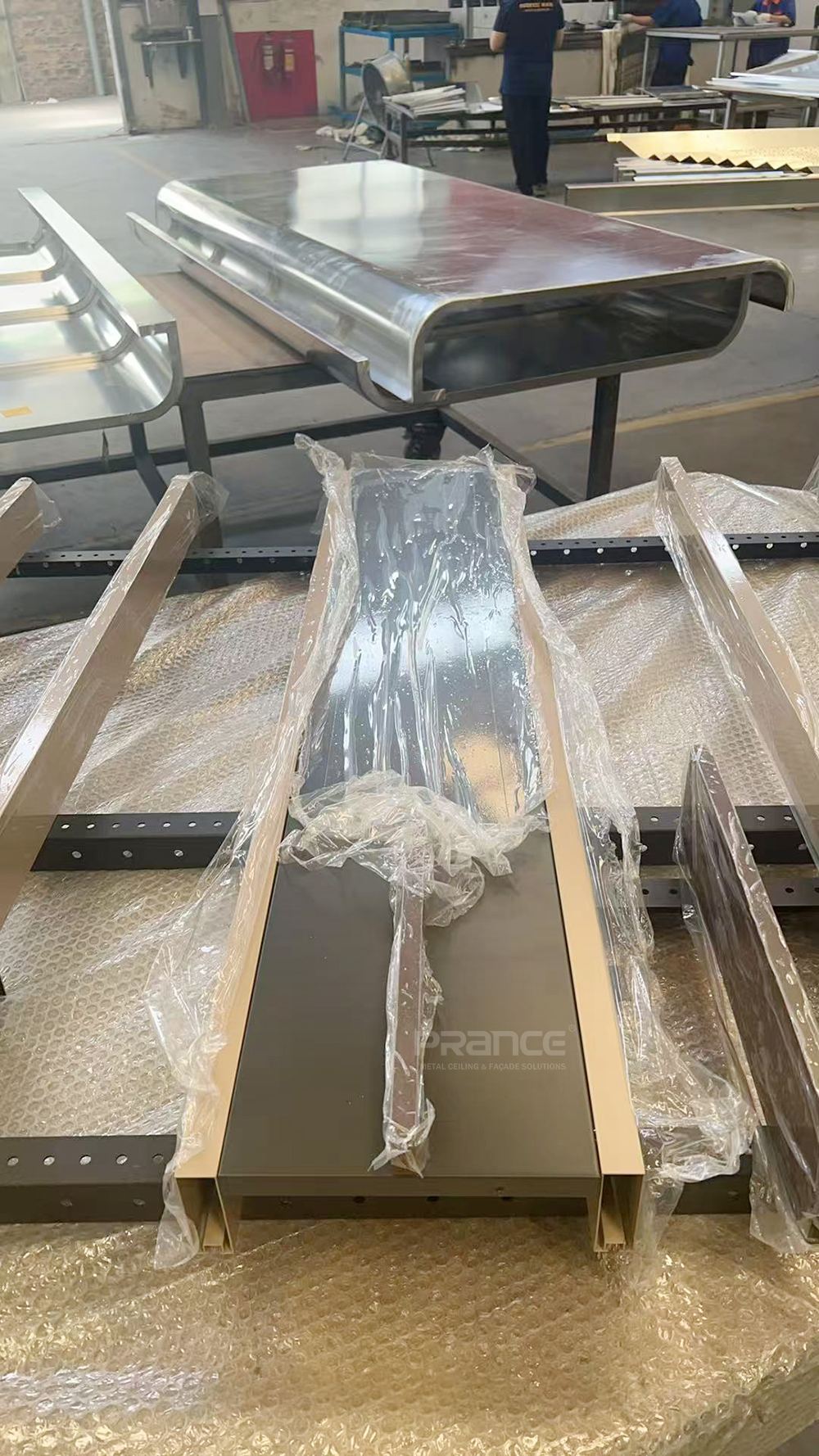 Hong Kong International Airport Terminal 1 Profile Baffle Ceiling ...