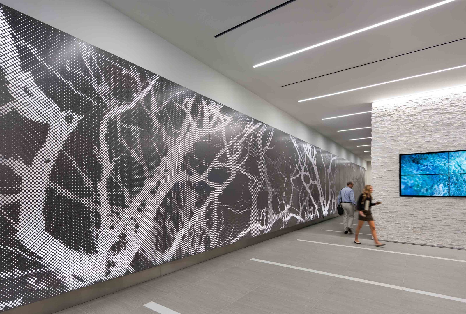 Buyer’s Guide to Insulated Exterior Wall Panels: Import & Supply Advantages