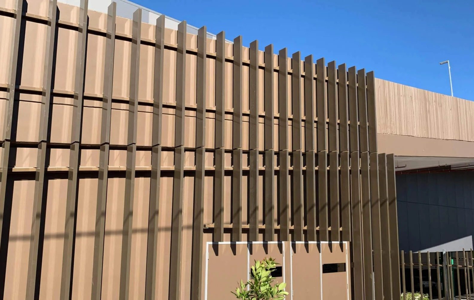 Composite Wall Panel Vs Traditional Walls: a Modern Comparison