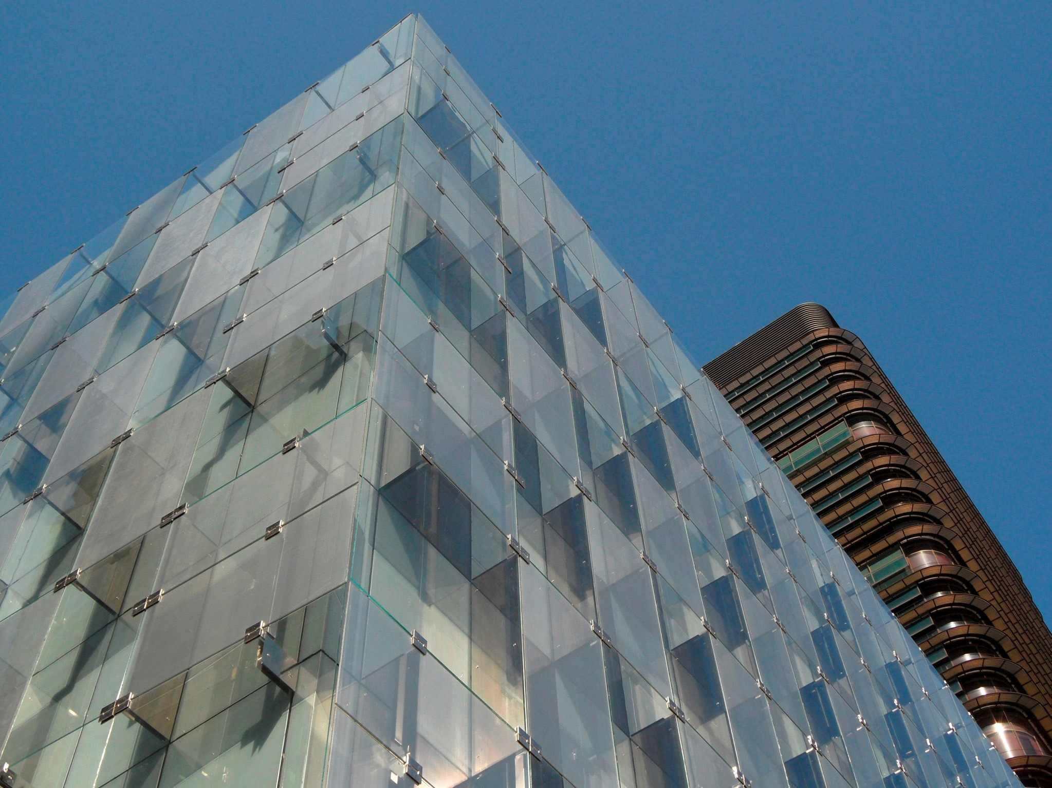 What Is a Curtain Wall in Construction Benefits & Design