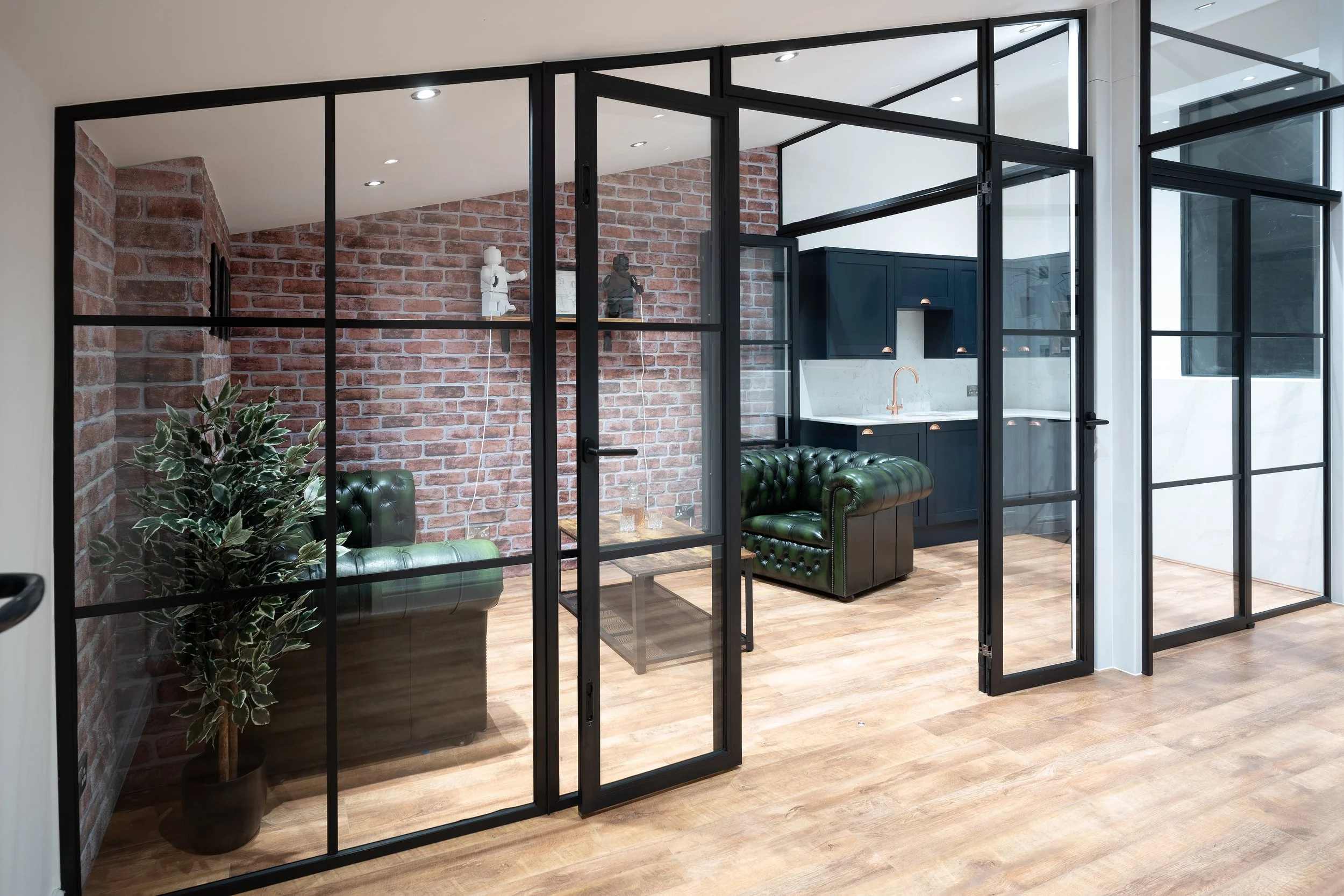 Best Aluminum Window Systems for Hurricane-Prone Zones